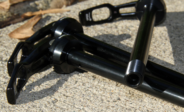 2011 RockShox Maxle Lite 142mm 135mm and 150mm x 12mm